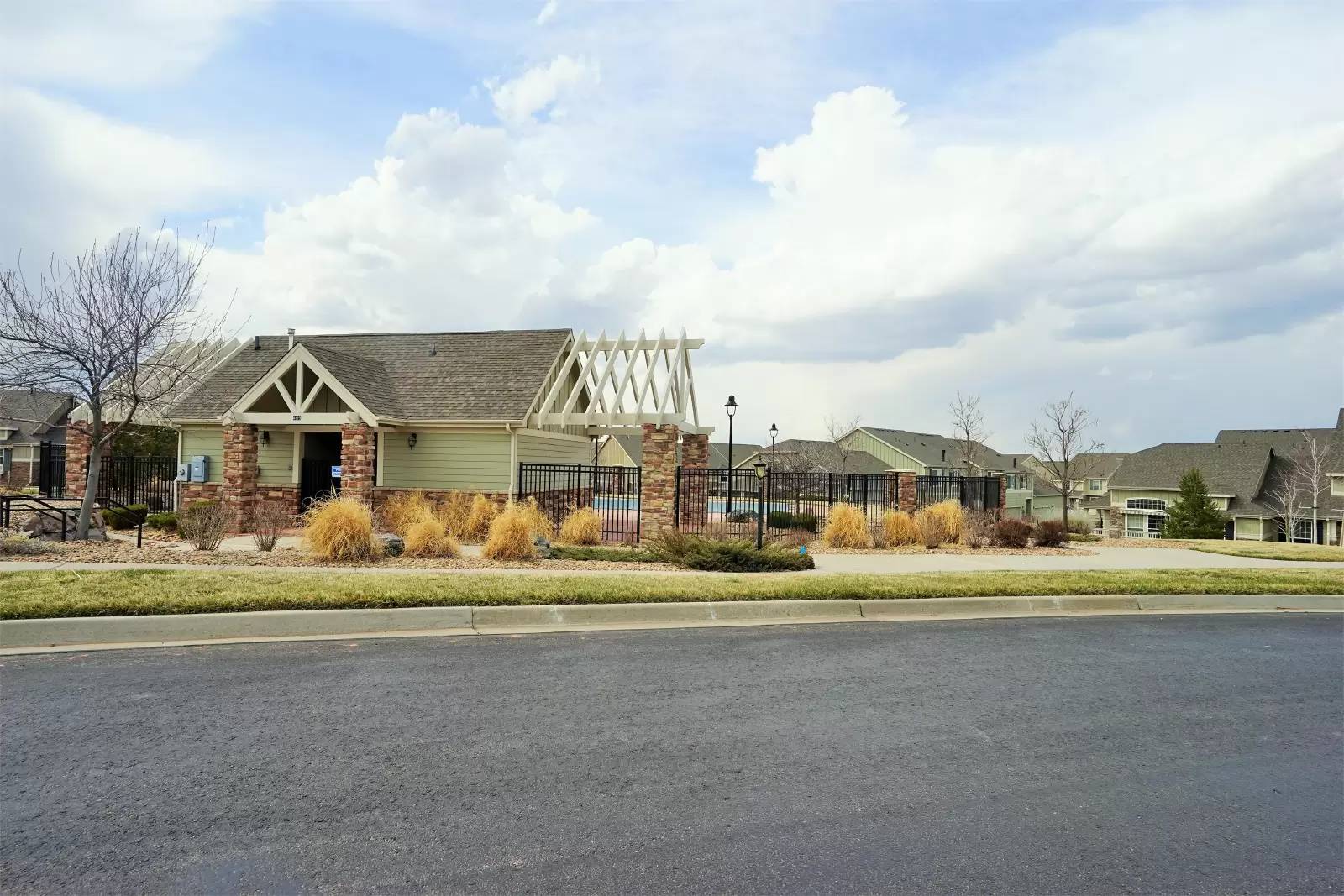 Places for Rent at Momentum Property Management in Broomfield, CO| Dwellsy